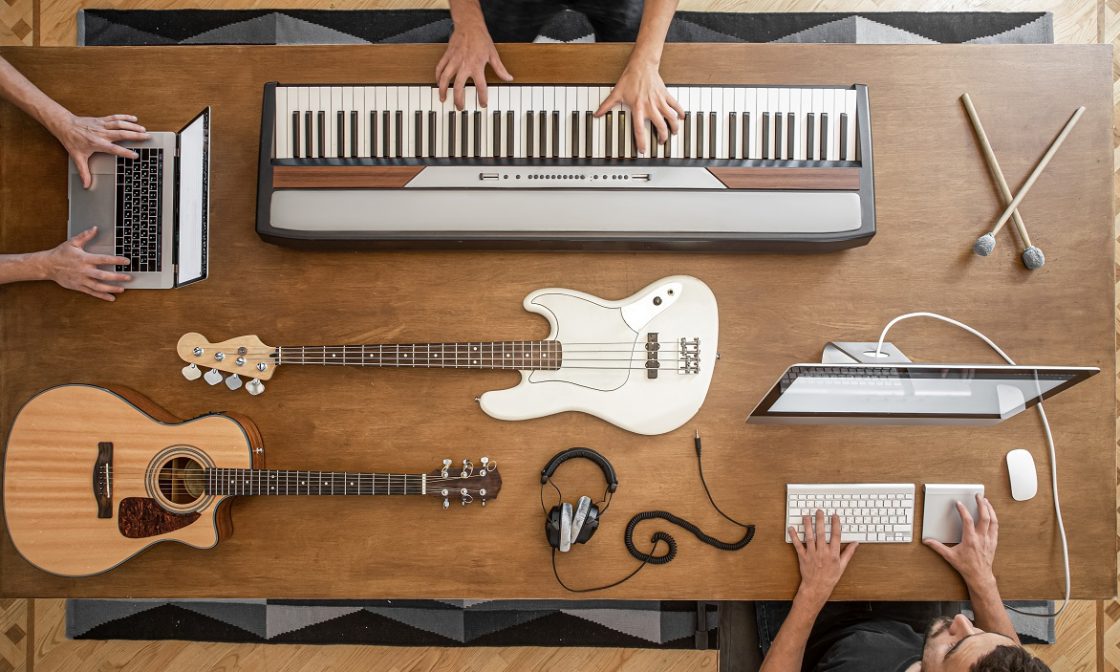 Saiba qual é o instrumento musical mais fácil de aprender a tocar ...